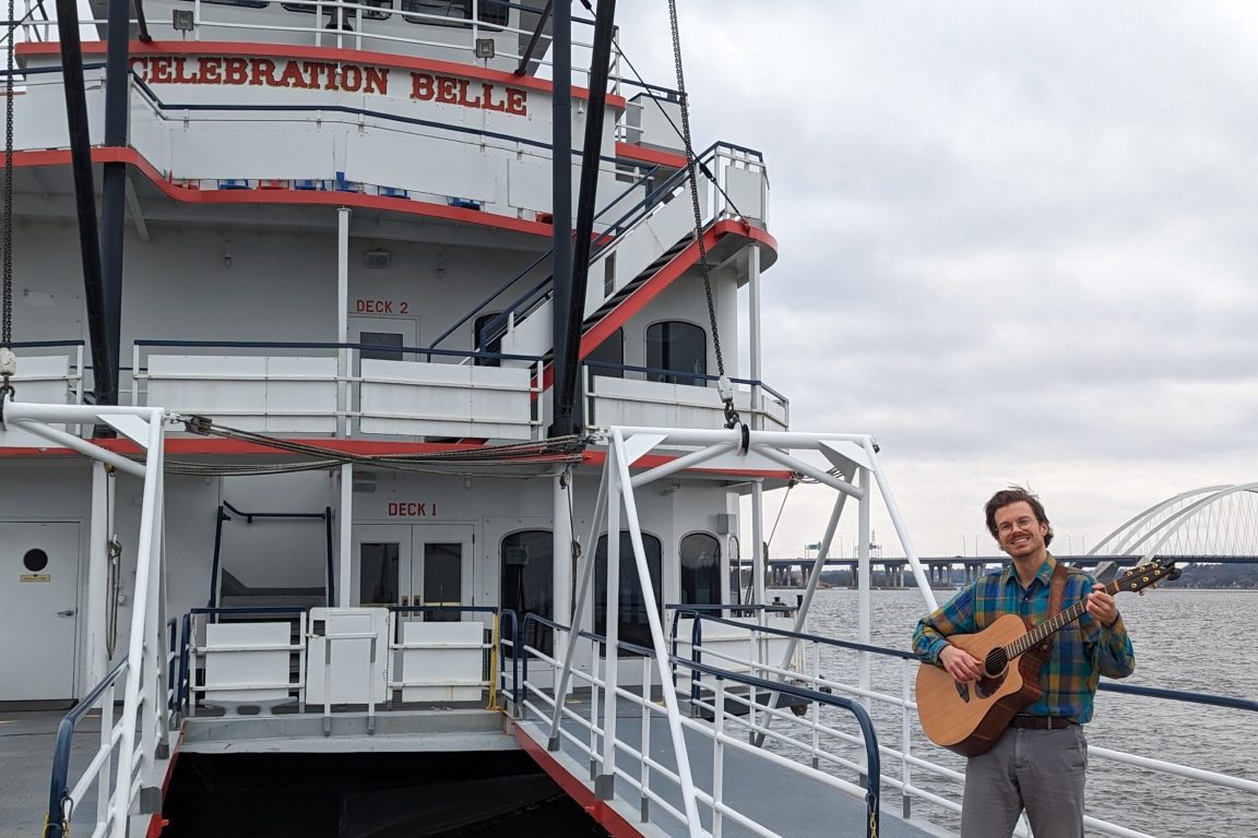 Captain’s Narrated Lunch Cruise – Celebration Belle